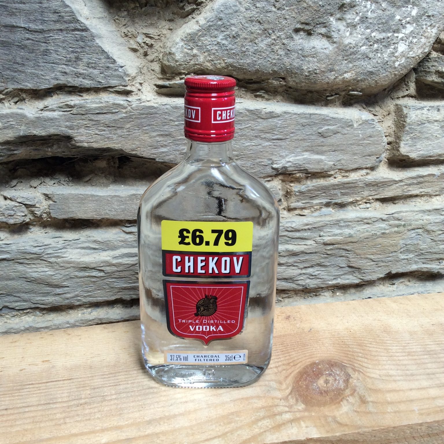 Chekov Vodka. 35cl – Siop Y Pentre